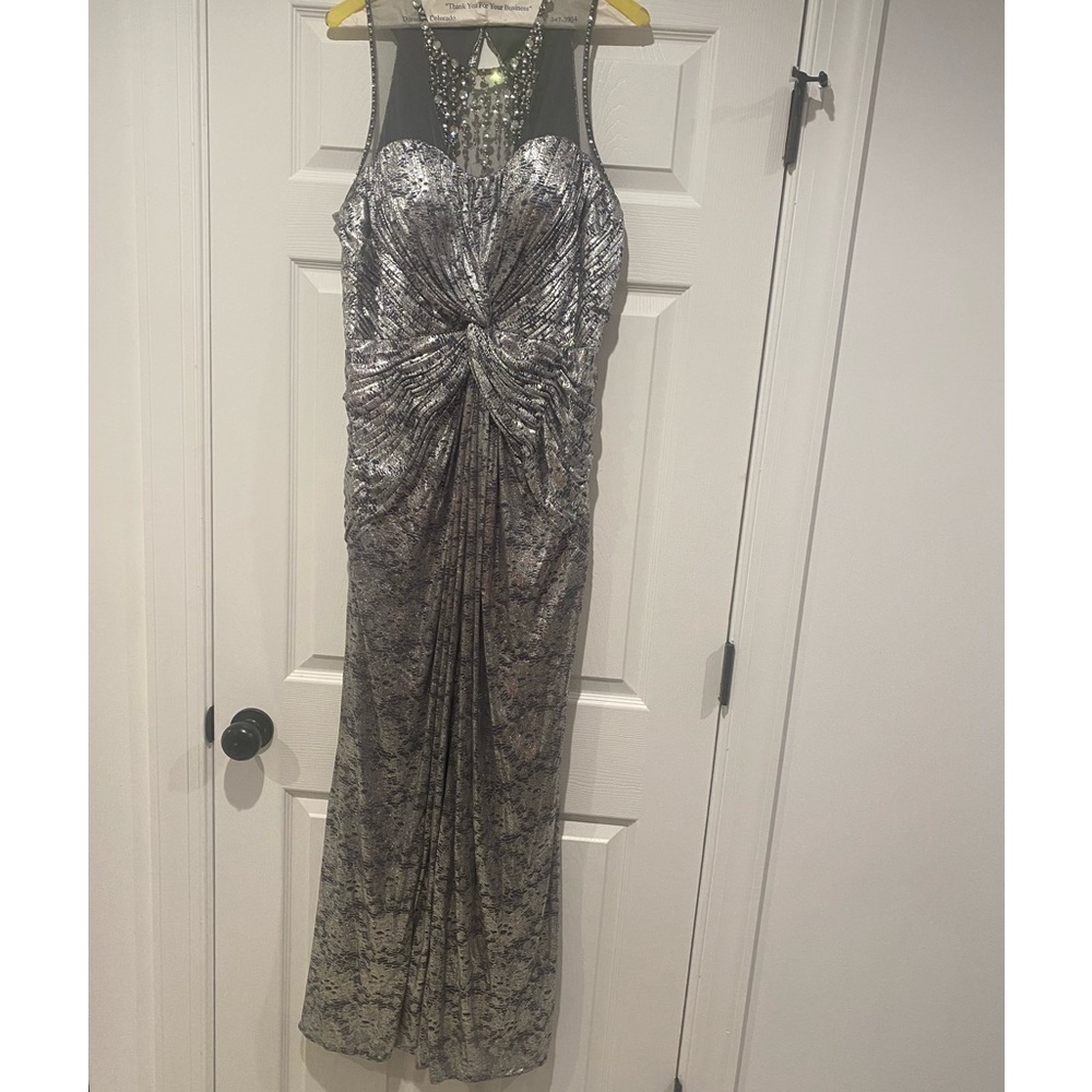 Adrianna Papell Liquid Metallic Gown, Dress, Formal - Gem